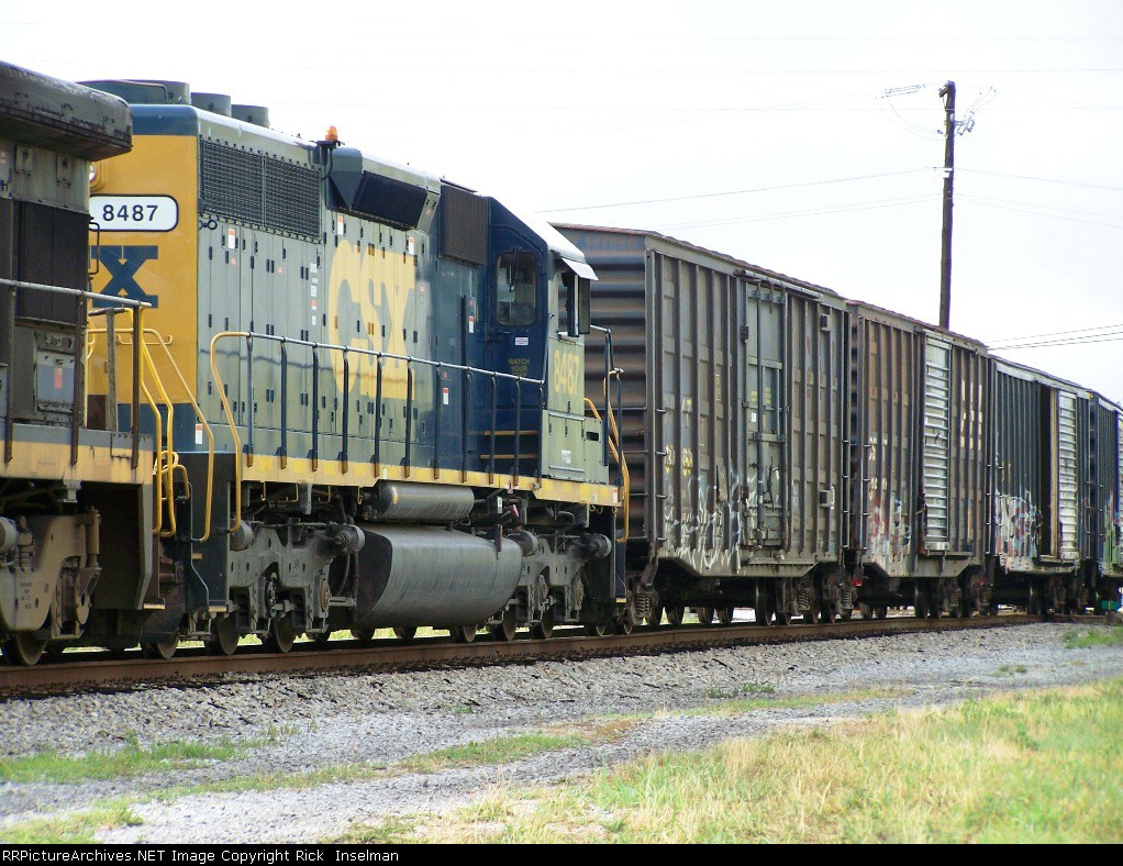 CSX 8487